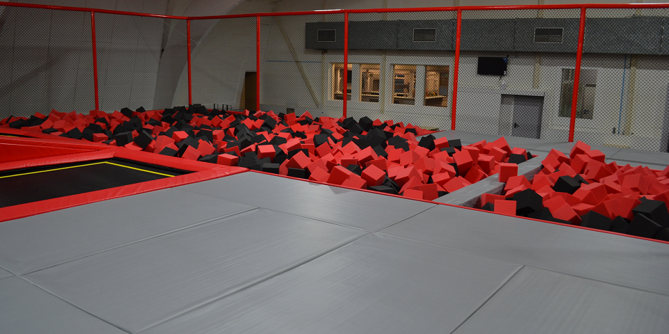 Space Bar | Attraktionen | Jumping Point